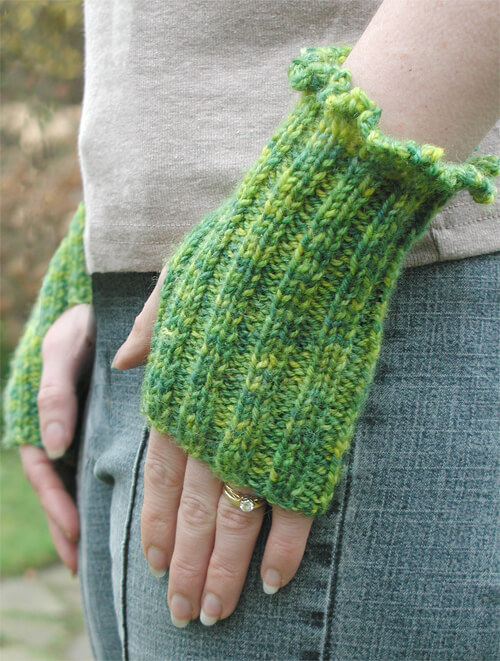 Free patterns for charity projects - Making Futures